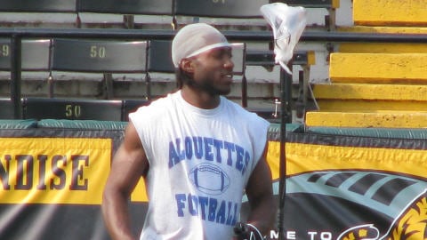 Un quart en plus, un entraîneur en moins | Radio-Canada