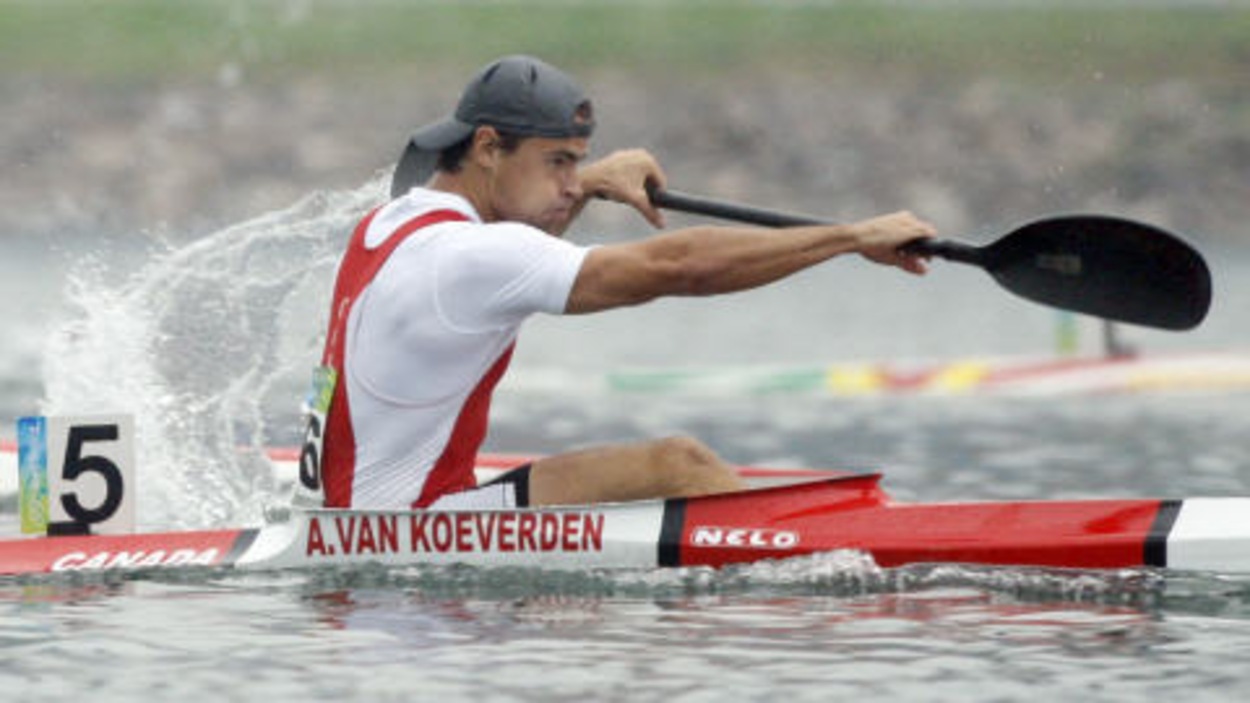 van Koeverden progresse | Radio-Canada