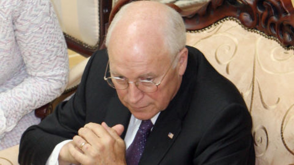 Cheney fait la leçon à Moscou | Radio-Canada