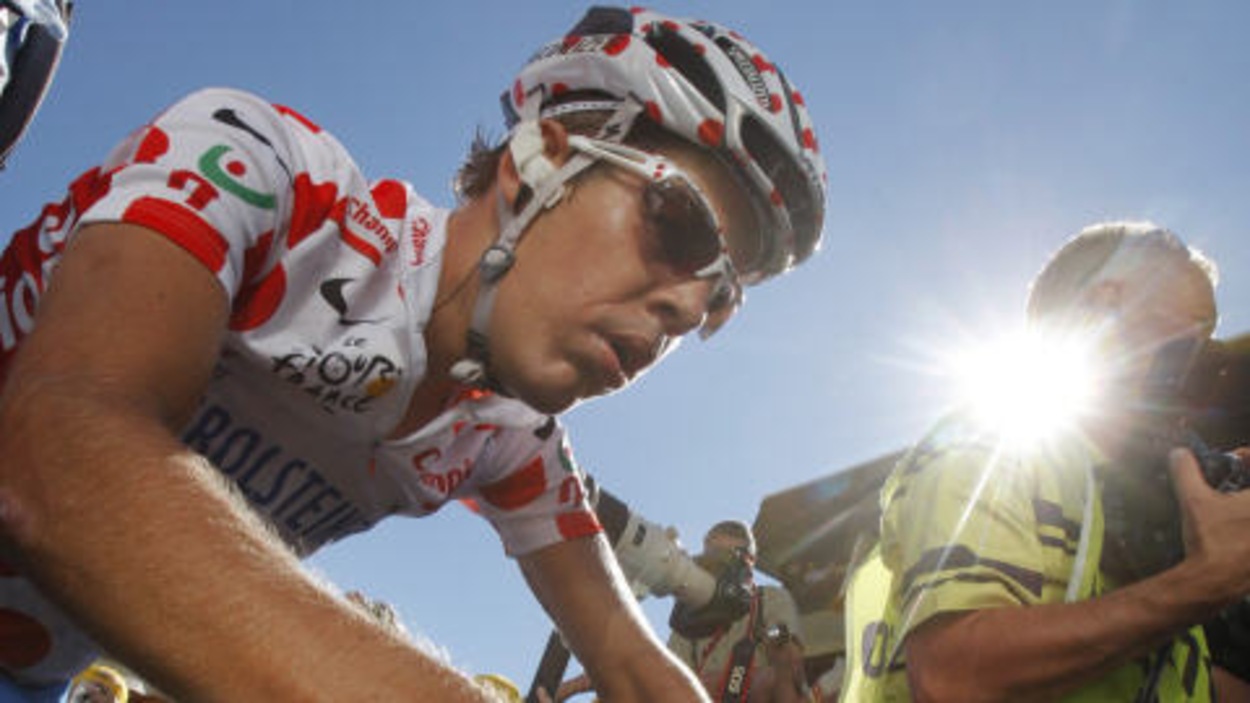 Kohl passe aux aveux | Radio-Canada