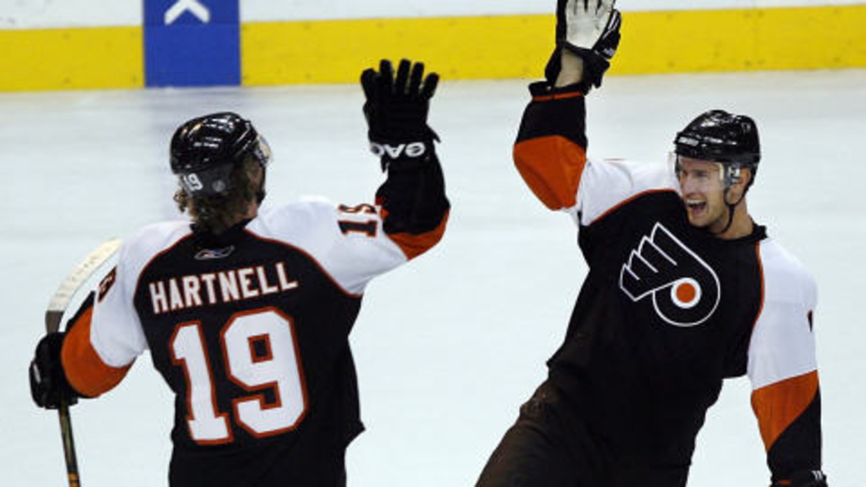 Hartnell et Carter se défendent | Radio-Canada