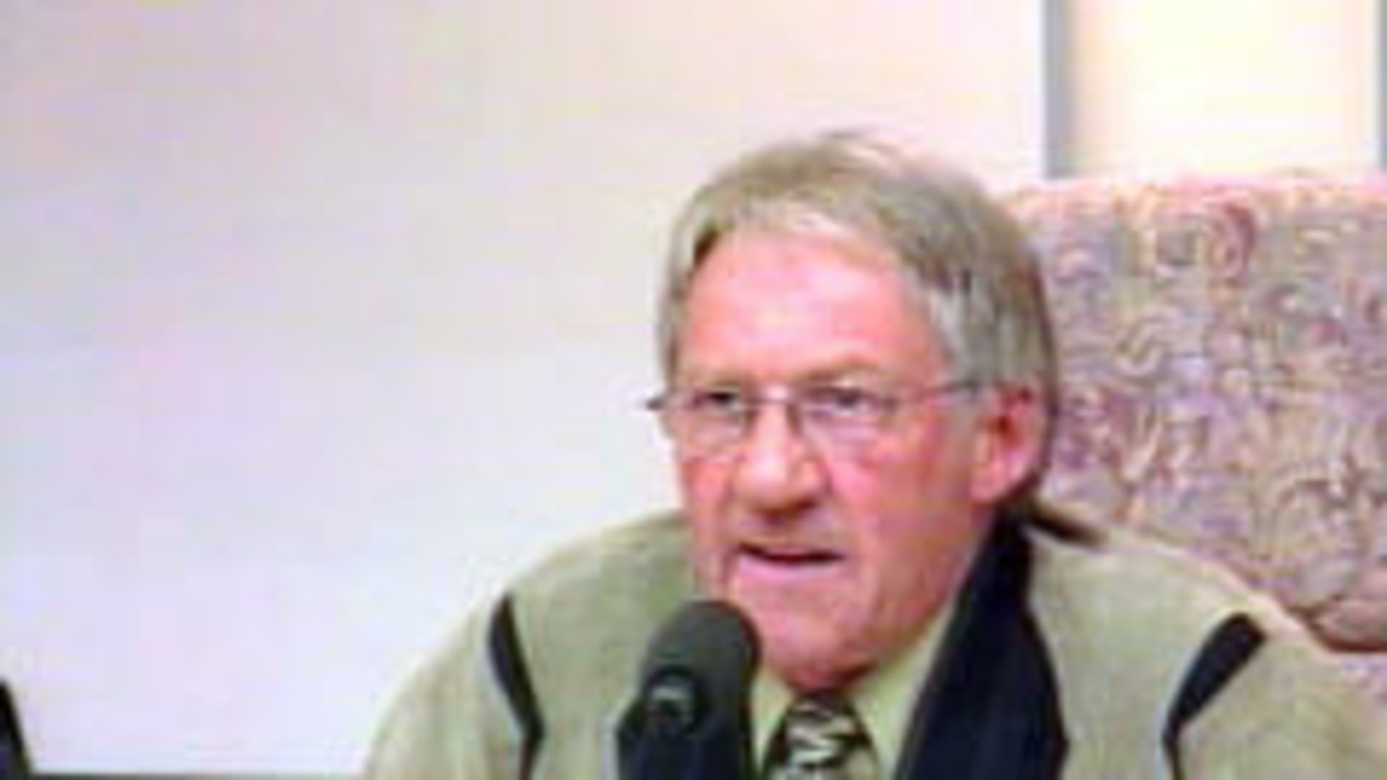 La démission de Roger Caouette | Radio-Canada