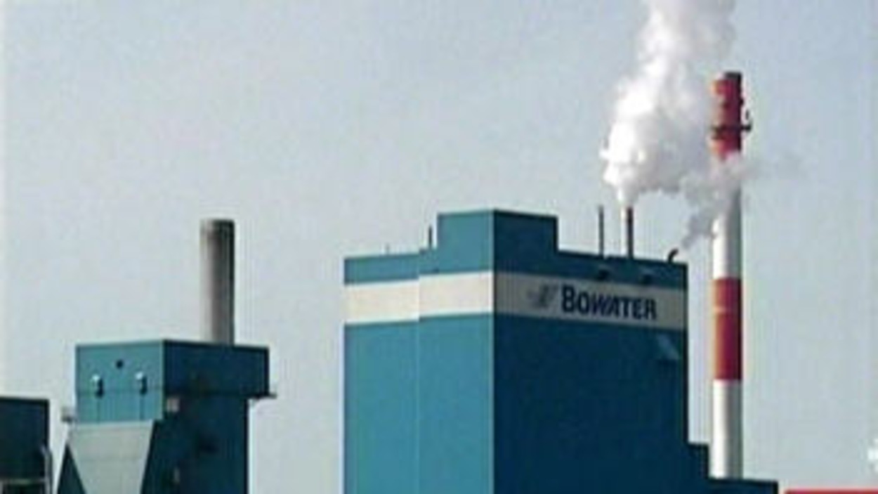Redémarrage chez AbitibiBowater | Radio-Canada