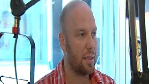 Une troisième candidature se dessine | Radio-Canada