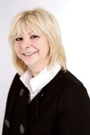 Josée Bouchard élue présidente | Radio-Canada