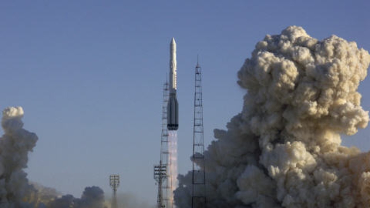 Intrusion d'une fusée russe | Radio-Canada.ca