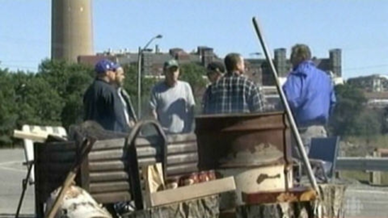 Vale Inco met les grévistes en garde | Radio-Canada