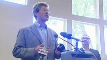 Andrew Swan abandonne la course | Radio-Canada