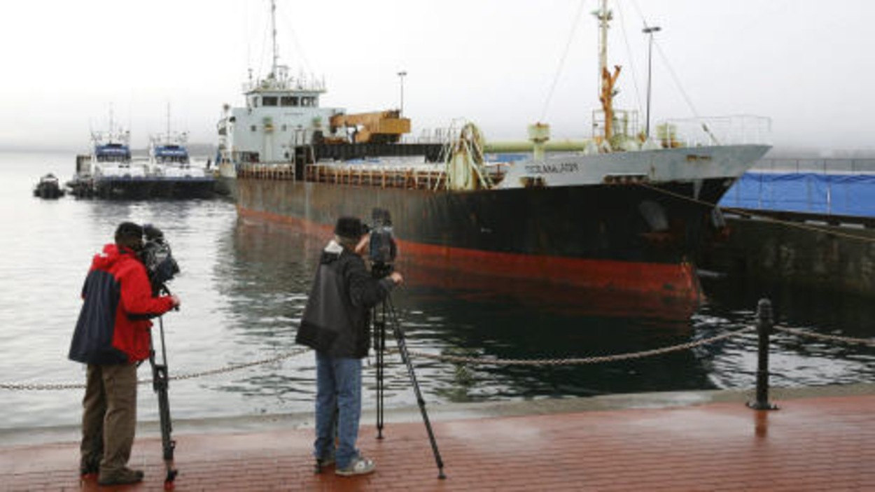 Trafic d'êtres humains : quatre passagers du MV Ocean Lady arrêtés ...