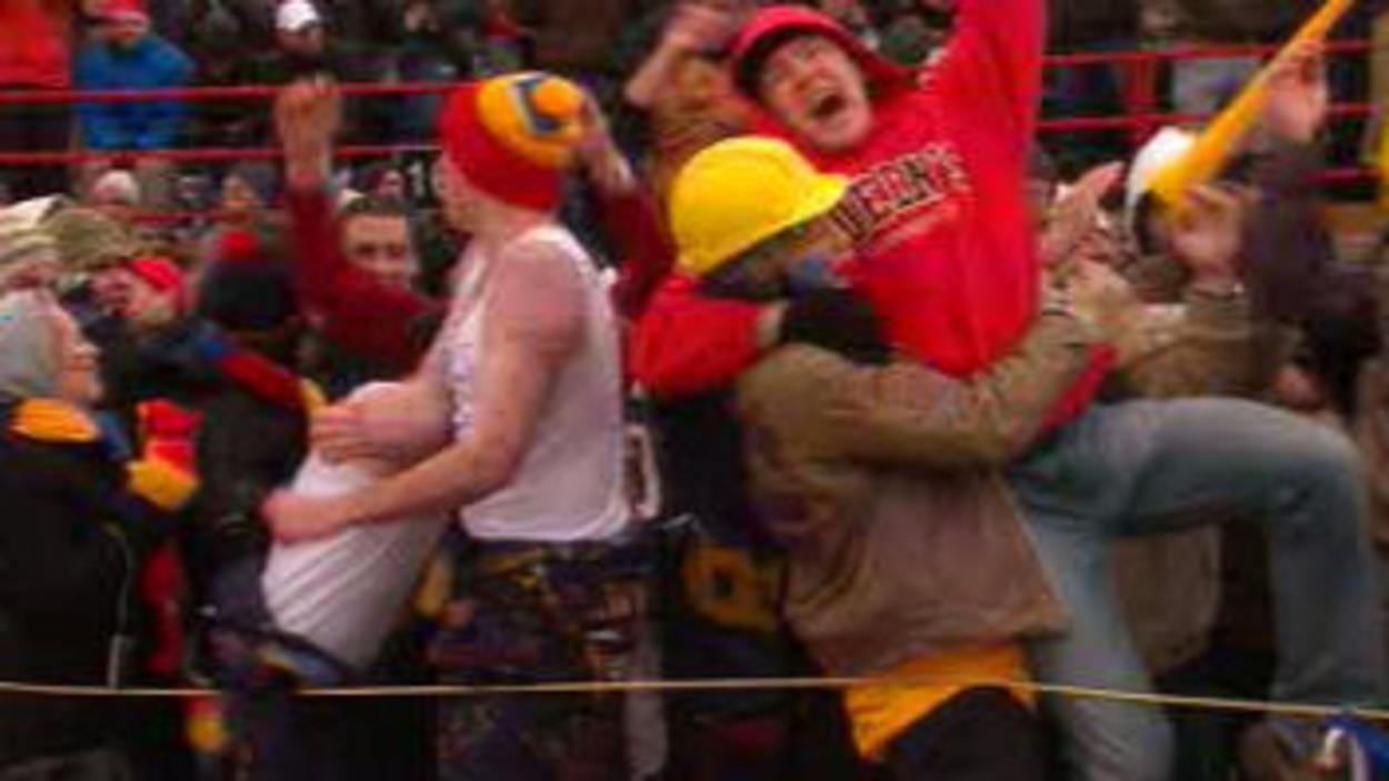 Vers une deuxième Coupe Vanier | Radio-Canada