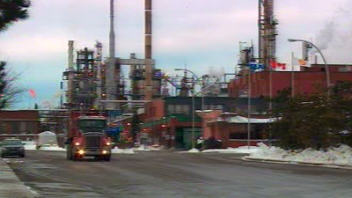 Sursis pour la raffinerie de Montréal-Est | Radio-Canada