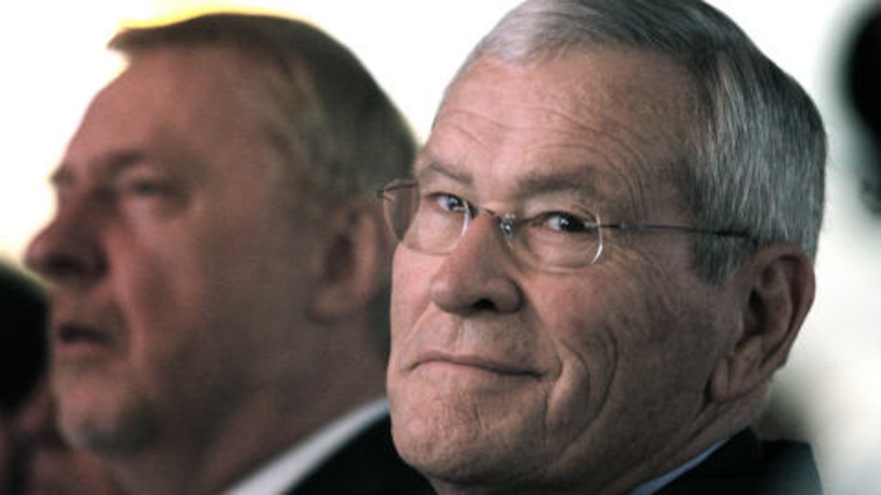 Départ d'Ed Whitacre | Radio-Canada