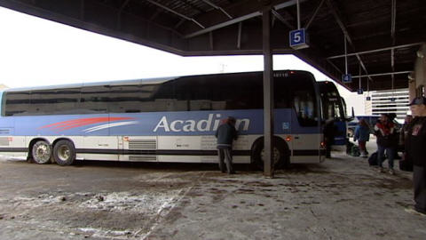 Moins de services d'autobus | Radio-Canada