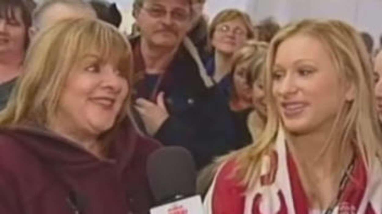 Dernier hommage à Thérèse Rochette | Radio-Canada