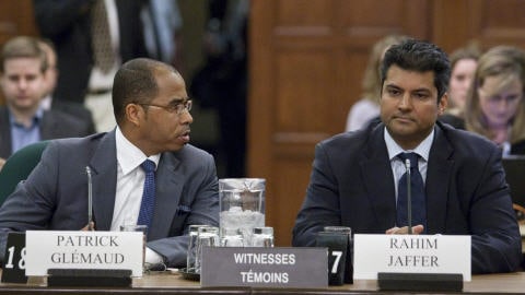 Nazim Gillani contredit Rahim Jaffer | Radio-Canada