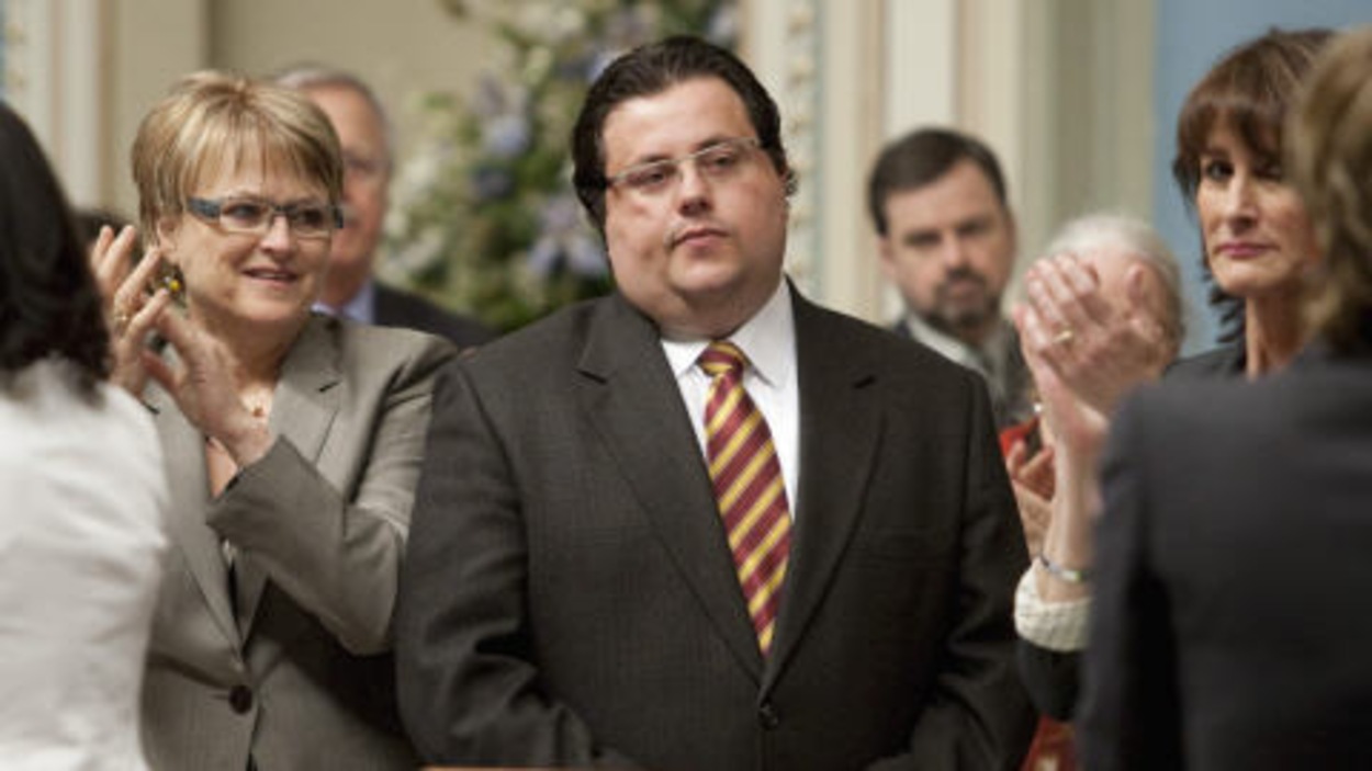 Tony Tomassi, les amis et le parti | Radio-Canada