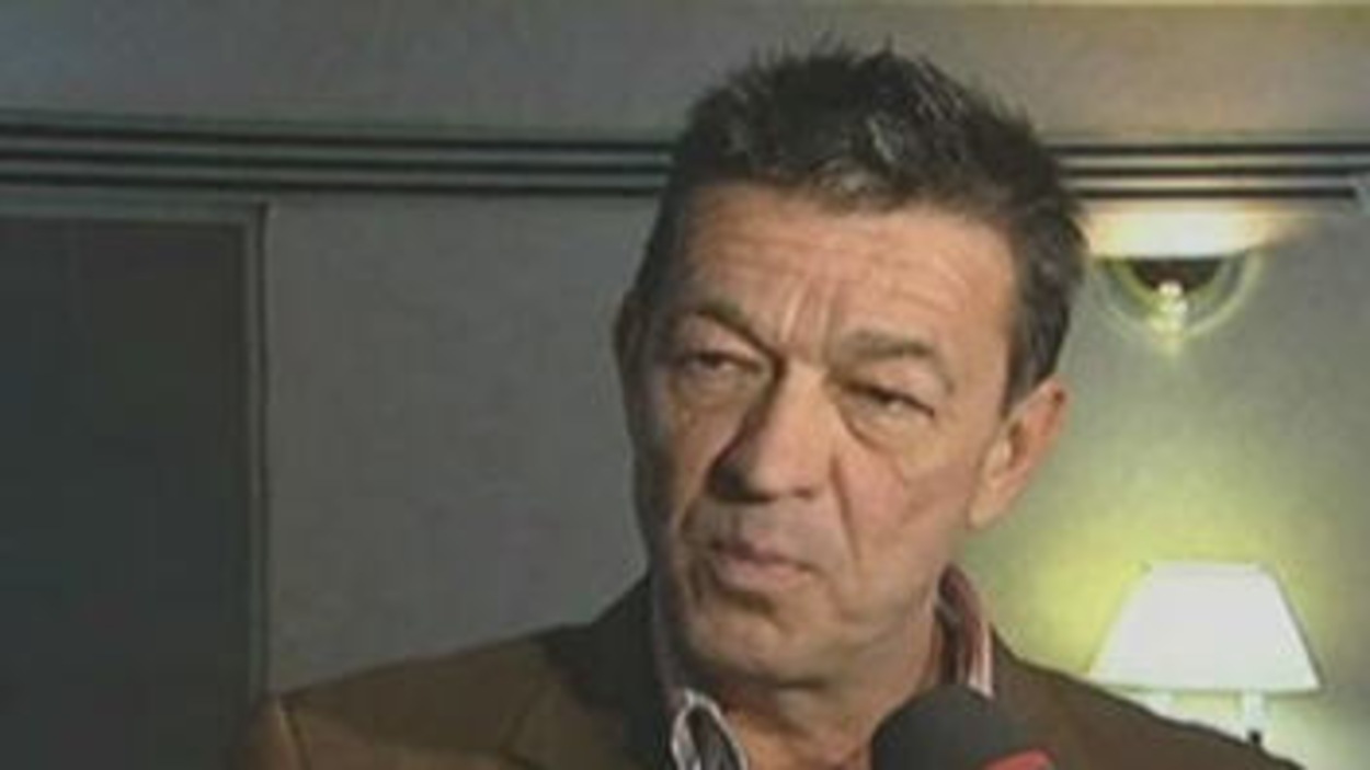 Jean Lachance change de camp | Radio-Canada