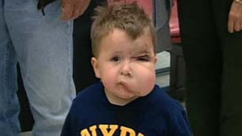 Maddox Flynn de retour à la maison | Radio-Canada