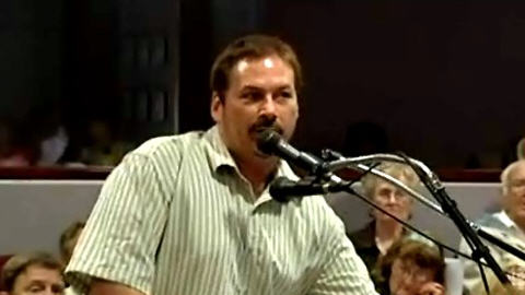 Les craintes d'un opposant au bilinguisme | Radio-Canada