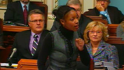 Québec promet à nouveau plus d'inspecteurs | Radio-Canada