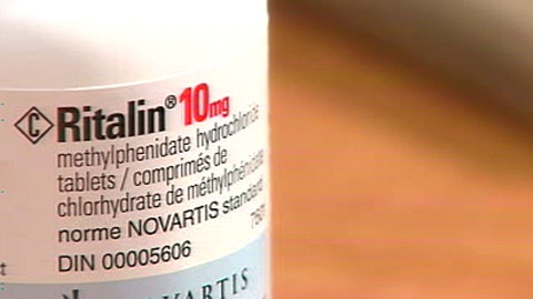 Du Ritalin pour mieux réussir à l'école | Radio-Canada