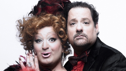 Brière et Zouvi dans La cage aux folles | Radio-Canada