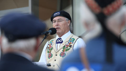 Clément Chartier réélu à la présidence | Radio-Canada