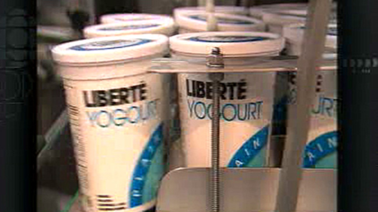 Yoplait achète les yogourts Liberté | Radio-Canada