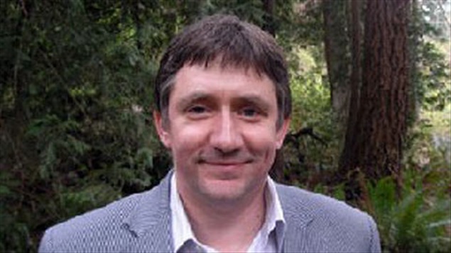 Nicholas Simons candidat à la direction du NPD | Radio-Canada