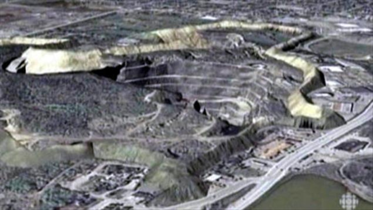 Recul du titre de la minière Goldcorp | Radio-Canada