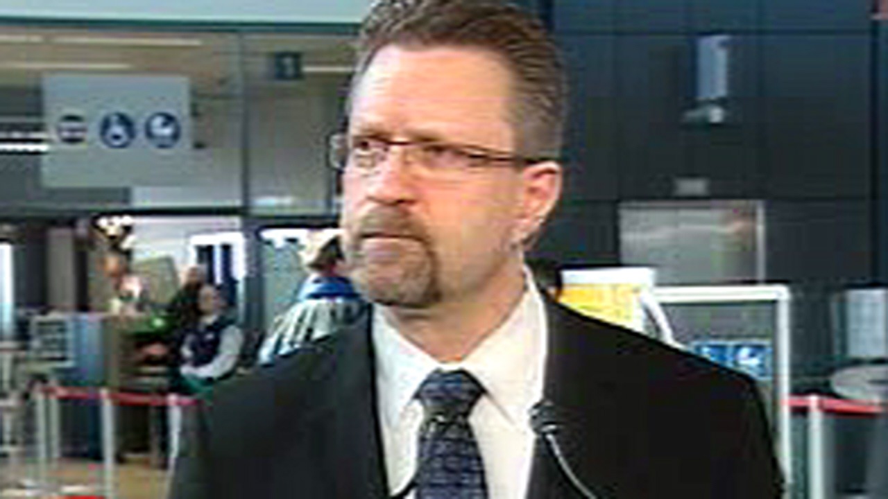 Ottawa assouplit les règles liées aux objets interdits | Radio-Canada