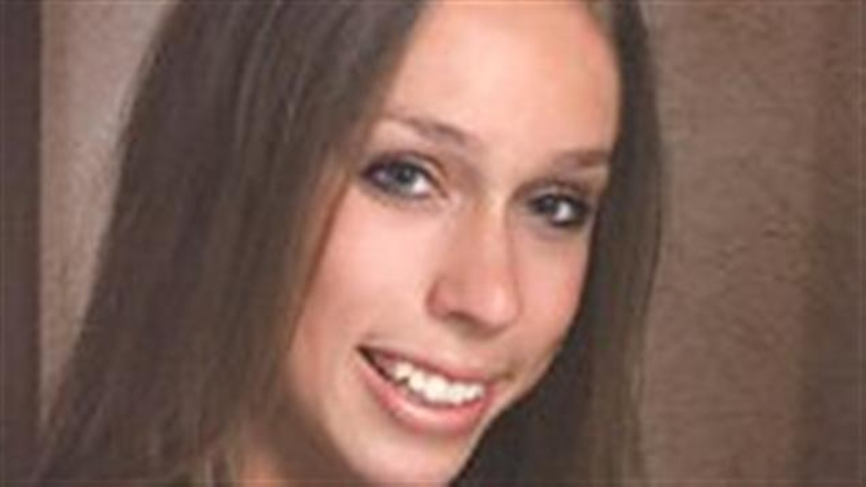 L'étudiante en médecine de Sherbrooke Stéphanie Parent demeure ...