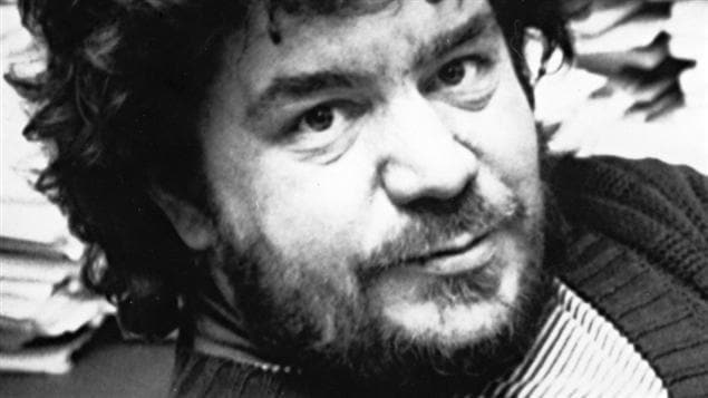 Robert Lévesque reçoit la Bourse Gabrielle-Roy | Radio-Canada