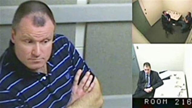 La femme de l'ex-colonel Williams devra dévoiler les détails d'un ...