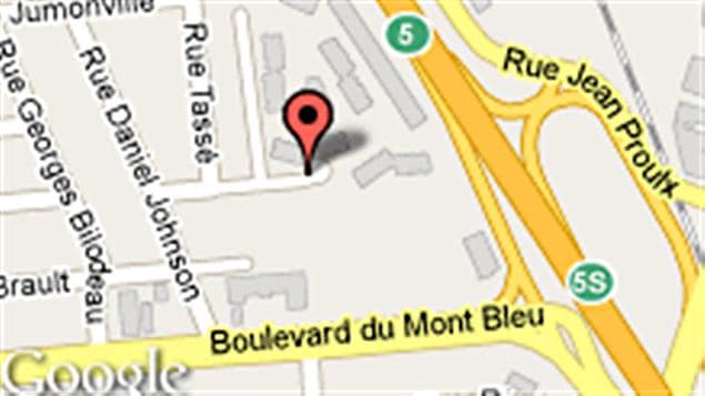 Incendie aux Jardins Radisson du secteur Mont-Bleu | Radio-Canada