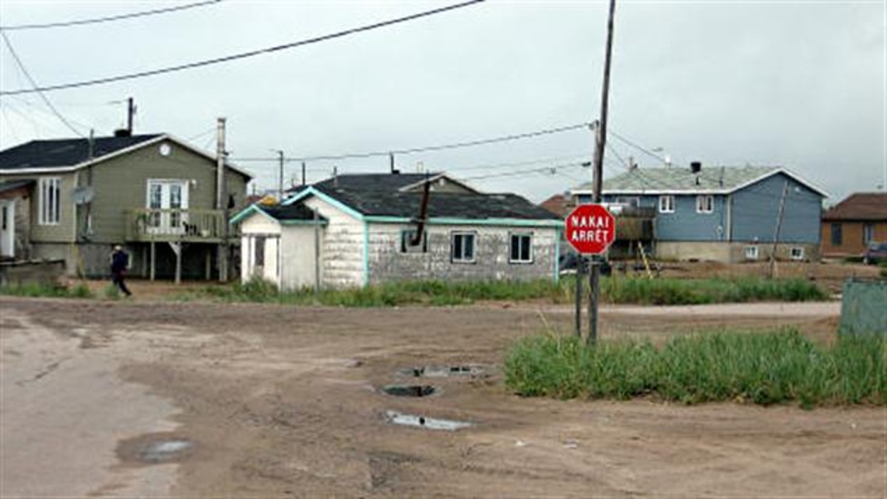 Jour de vote à Nutashkuan | Radio-Canada