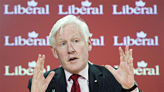 Le caucus libéral choisit Bob Rae | Radio-Canada