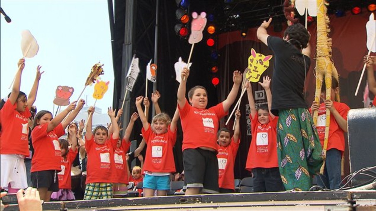 720 enfants se produisent au FIJM | Radio-Canada