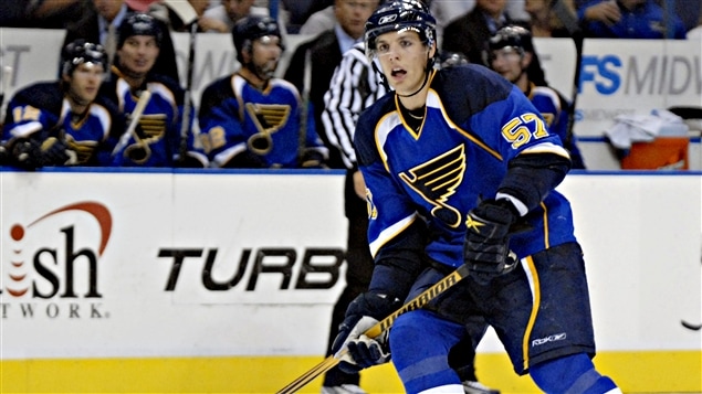 Perron retrouve ses coéquipiers | Radio-Canada