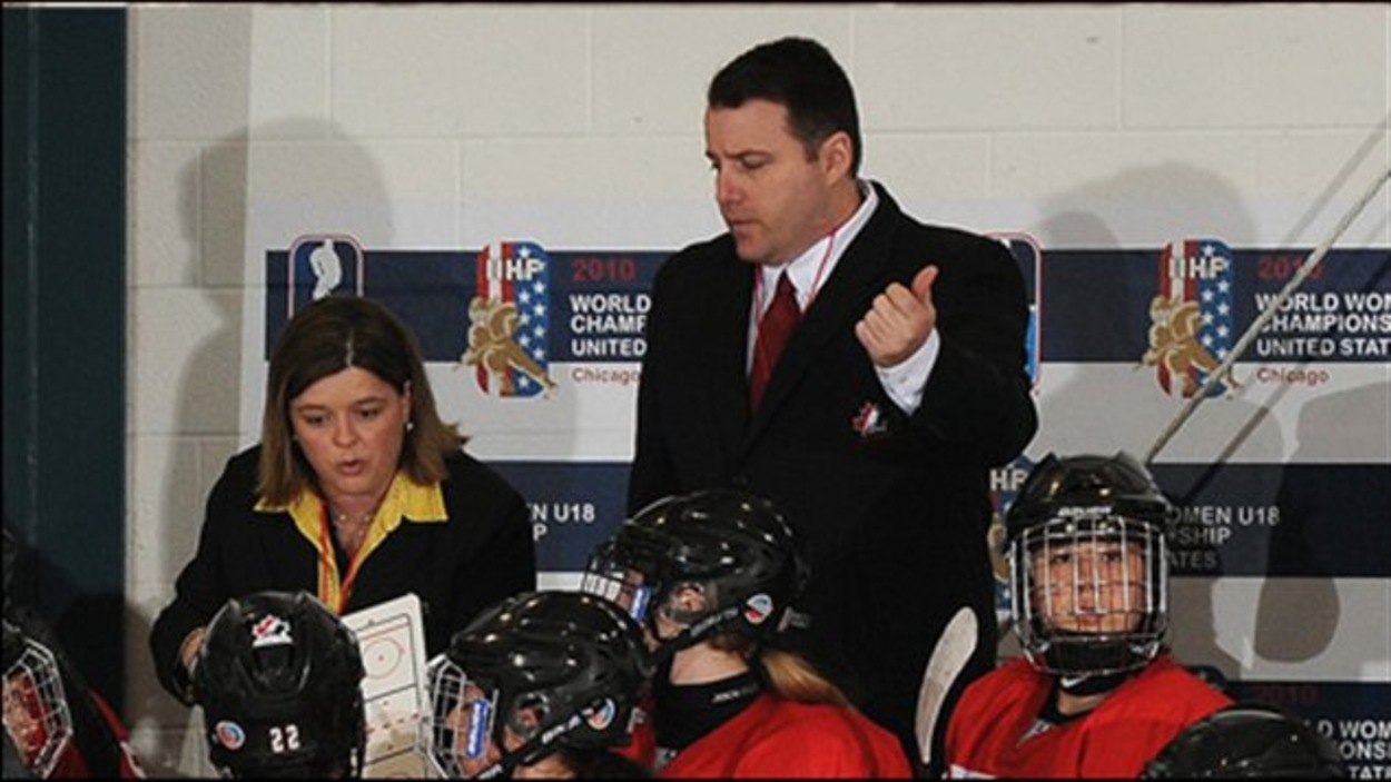 Dan Church prend les rênes | Radio-Canada