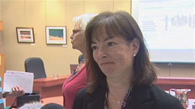 La nouvelle secrétaire générale de l'ombudsman de Sherbrooke entre en ...