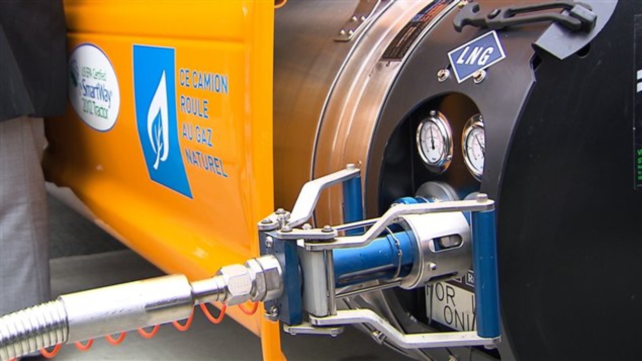 Un nouveau partenariat entre Québec et Gaz Métro GNL | Radio-Canada.ca