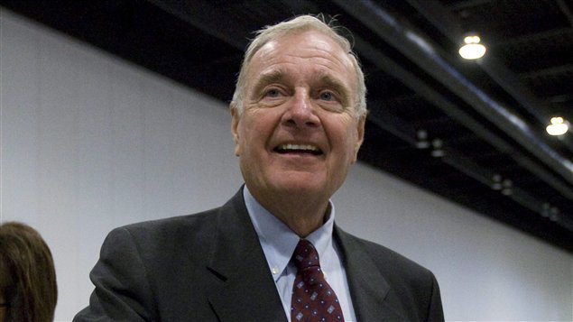 Premières Nations : Paul Martin critique Stephen Harper | Radio-Canada