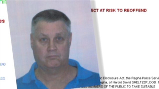 Le pédophile Harold Smeltzer retourne en prison | Radio-Canada
