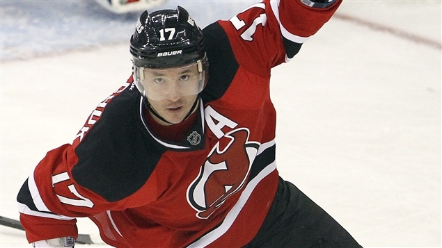 Kovalchuk patine, malgré une hernie | Radio-Canada