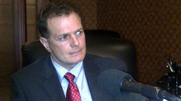 L'ancien vérificateur de Windsor poursuit la Ville | Radio-Canada