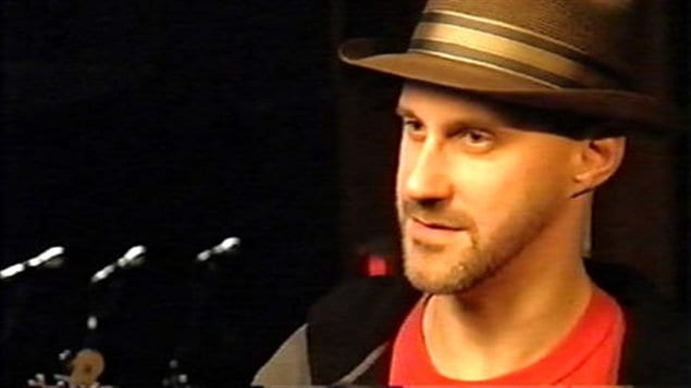 Joseph Edgar lance son nouvel album Interstices | Radio-Canada