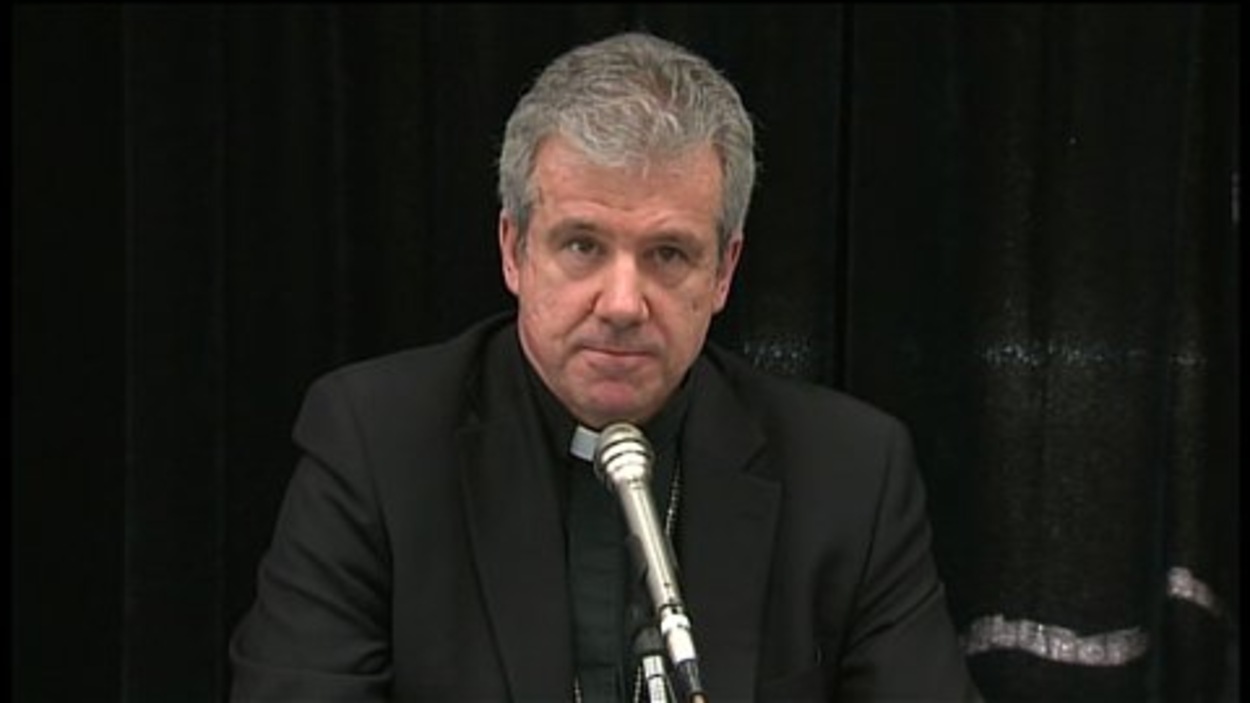 Le cardinal Turcotte présente son successeur à l'archevêché de Montréal ...