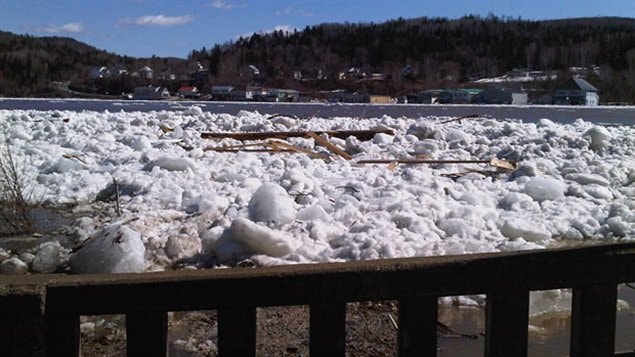 Une inondation entraîne l'évacuation de résidents de Perth-Andover ...