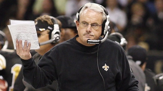 Vitt remplace officiellement Payton | Radio-Canada